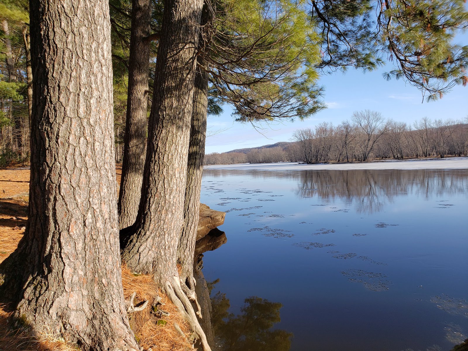 Photos: Ice melting, river flowing, sun rising, spring coming – St ...